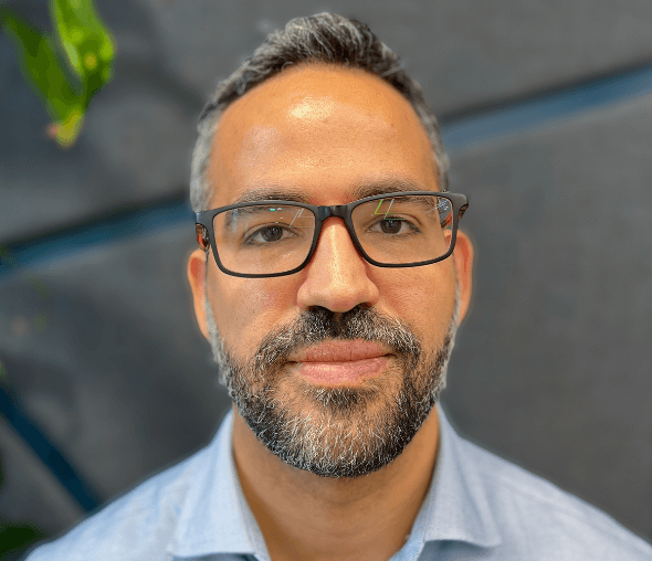 Plural Strategy | Mauro Mello